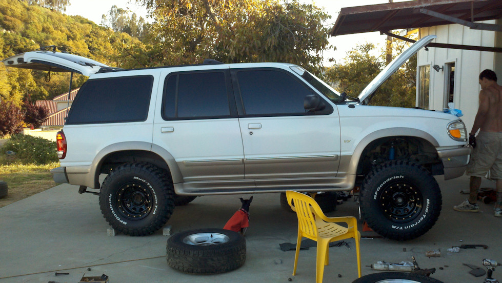 Prerunner V8 Explorer | SVTPerformance.com